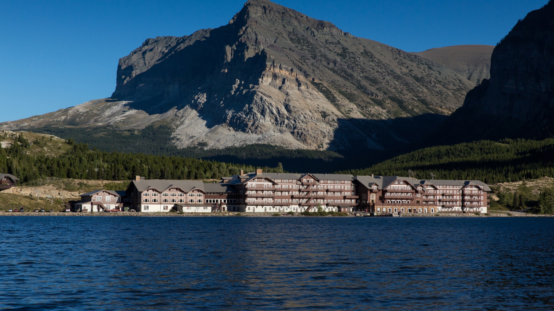 Stay at Many Glacier Hotel